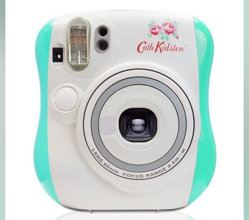 HKTVmall EcoMart - Fujifilm Instax Mini 25 Camera Cath Kidston