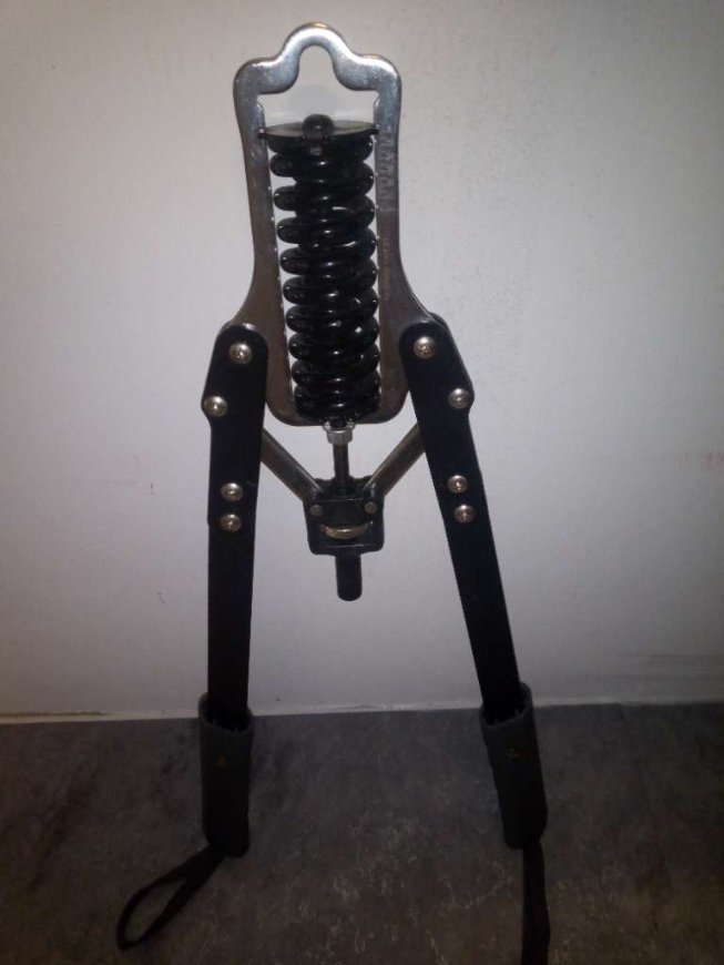 HKTVmall EcoMart - 可調節彈簧擴胸臂力器Adjustable spring arm chest strength force bar